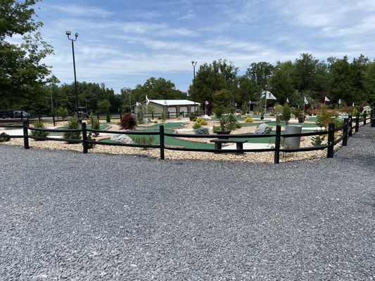 SUN RETREATS SHENANDOAH VALLEY - 348 Lake Rd, Stuarts Draft, Virginia ...