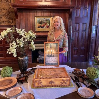 KRUMBS CAKES - 324 Photos & 264 Reviews - 1545 4th St, San Rafael ...