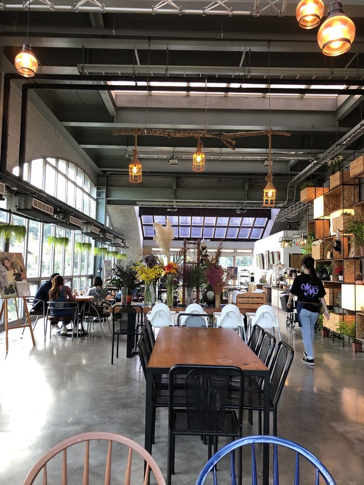 ARC CAFE - Updated July 2024 - Section 2, Wenshan Road 126, Shenkeng District, 新北市, Taiwan ...