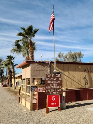 LAKE HAVASU RV RESORT & CAMPGROUND - Updated December 2025 - 14 Photos ...