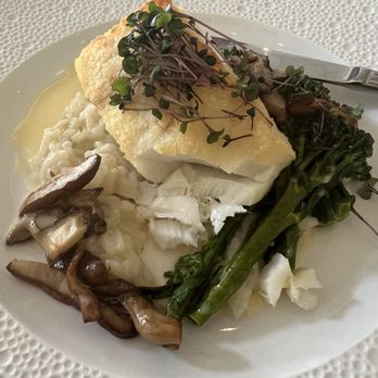 BOATHOUSE RESTAURANT - Updated July 2024 - 367 Photos & 260 Reviews ...