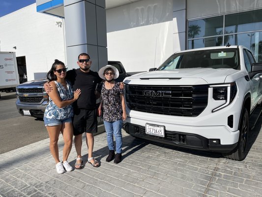 DIAMOND CHEVROLET GMC - Updated January 2026 - 131 Photos & 419 ...