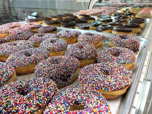 HELLO DONUTS GULFPORT - Updated October 2025 - 12 Photos & 11 Reviews ...