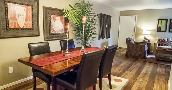 WALNUT BEND APARTMENTS - Updated August 2025 - 20 Photos - 9944 Walnut ...