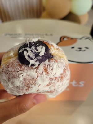 DEAR DONUTS - 130 Photos & 28 Reviews - 570 S Randall Rd, St. Charles ...