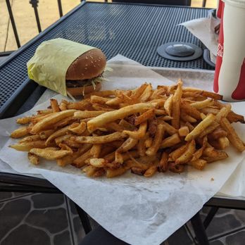 DAGLAS DRIVE IN - Updated July 2025 - 510 Photos & 863 Reviews - 20036 ...