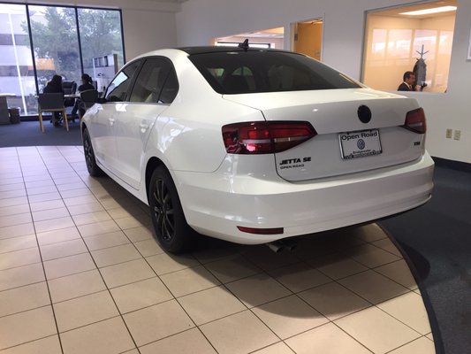 OPEN ROAD VOLKSWAGEN OF BRIDGEWATER - 14 Photos & 87 Reviews - 1051 ...