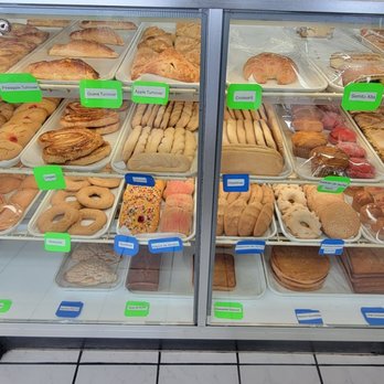 CHICAGO BAKERY - Updated November 2025 - 33 Photos & 20 Reviews - 11266 ...