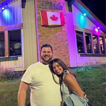 THE DRAKE PUB - Updated December 2025 - 49 Photos & 67 Reviews - 909 ...