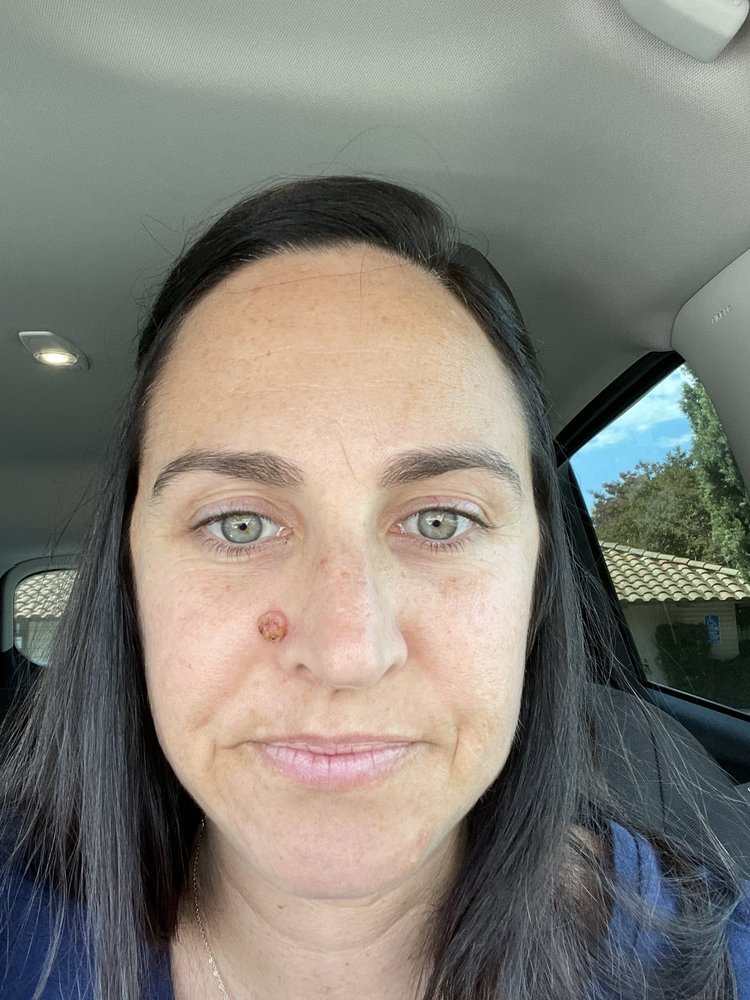 SAM ARASOGHLI, MD - Updated January 2026 - 51 Reviews - 297 W Artesia ...