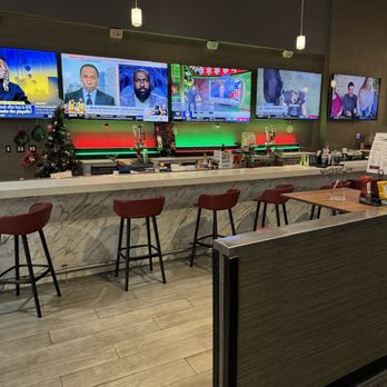 CMX CINEMAS - COUNTRYSIDE 12 - Updated July 2025 - 105 Photos & 120 ...