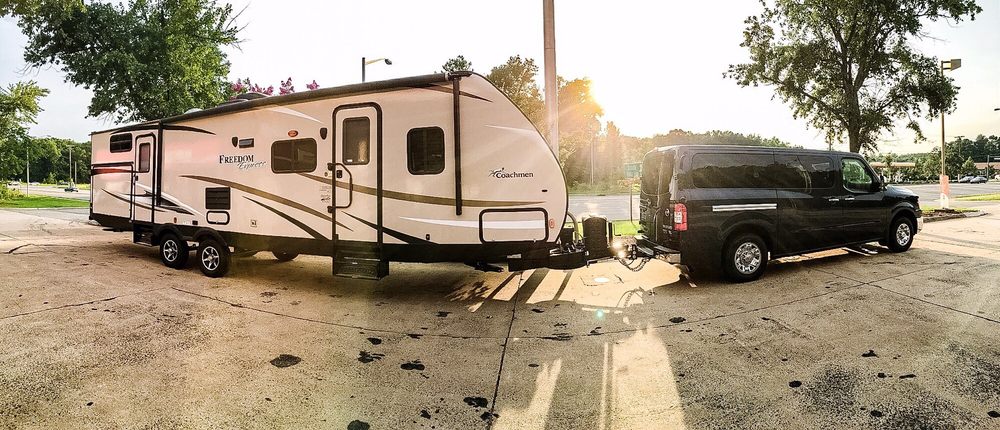 COUNTRY ROADS RV CENTER - Updated July 2025 - 20 Photos & 20 Reviews ...