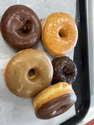 SK DONUTS - Updated December 2025 - 62 Photos & 67 Reviews - 8626 N ...