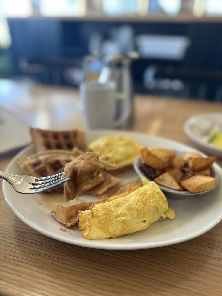 KATZ’S - Updated August 2025 - 225 Photos & 134 Reviews - 5930 ...