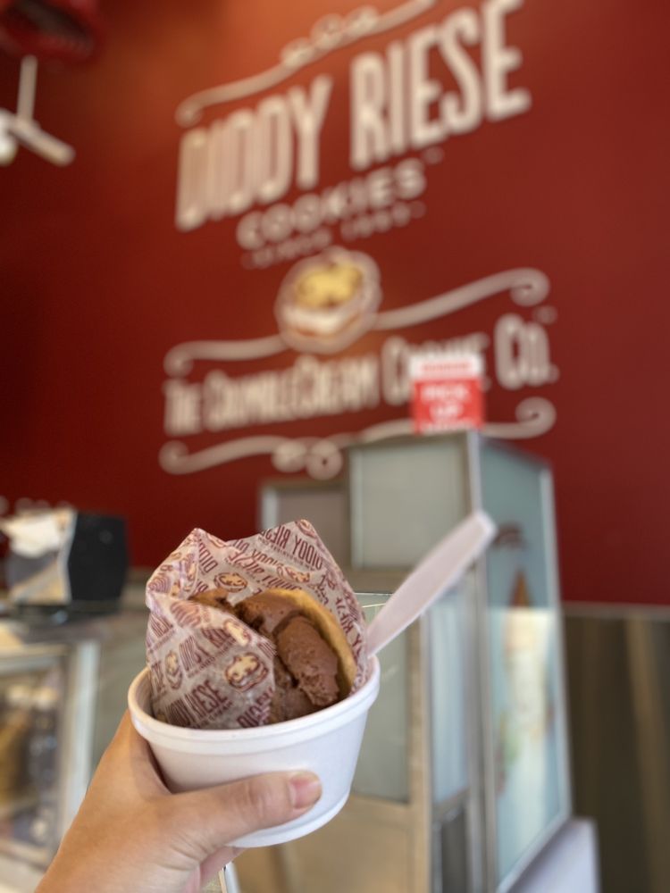DIDDY RIESE COOKIES - 3053 Photos & 5498 Reviews - Desserts - 926 ...
