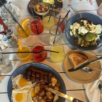 TOAST CAFE & GRILL - Updated July 2024 - 2113 Photos & 1618 Reviews ...