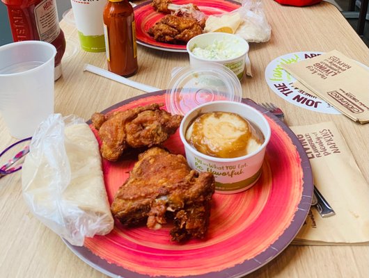 POLLO CAMPERO - 41 Photos & 11 Reviews - 20 E Chicago Ave, Chicago ...