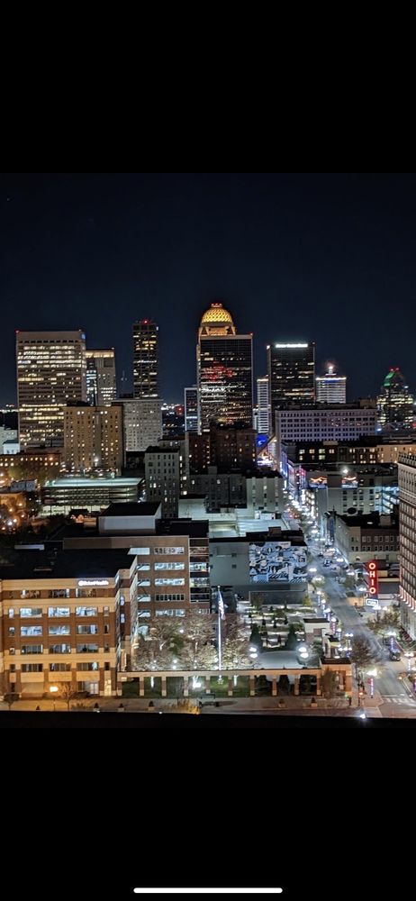 MINT HOUSE AT 800 TOWER - LOUISVILLE - Updated August 2024 - Request ...