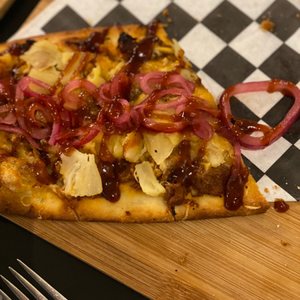 ERIE CLUB - Updated January 2026 - 13 Photos - 524 Peach St, Erie ...