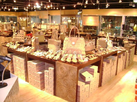 MIAMI INTERNATIONAL MERCHANDISE MART - 37 Photos & 29 Reviews - 777 NW ...