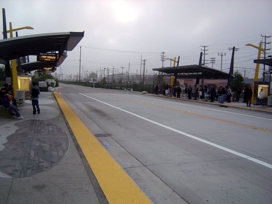 METRO ORANGE LINE - Updated November 2025 - 14 Photos & 34 Reviews ...