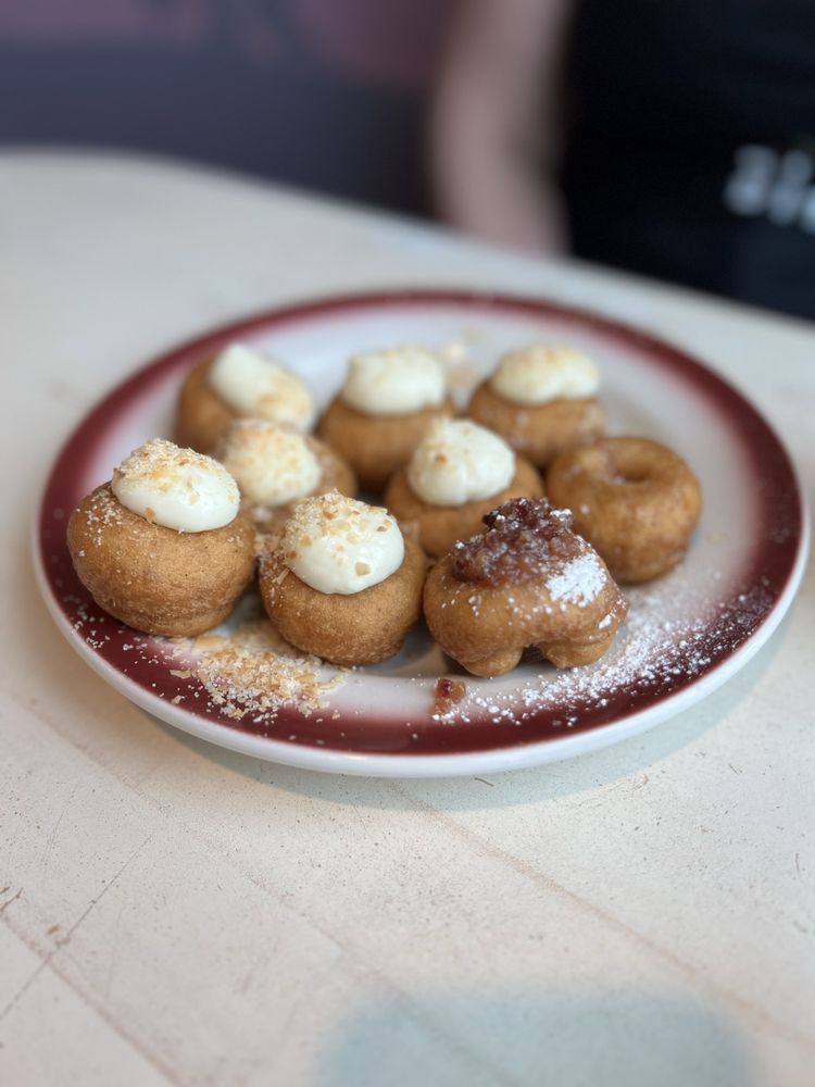 PIPS ORIGINAL BEAVERTON - CLOSED - Updated April 2025 - 315 Photos ...