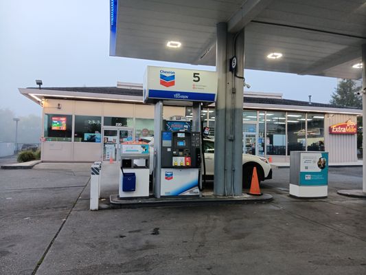 CHEVRON - Updated October 2025 - 19 Reviews - 220 Strander Blvd ...