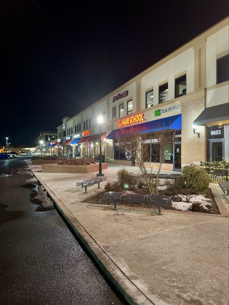 FAIRFAX CIRCLE SHOPPING CENTER - Updated October 2025 - 13 Photos ...