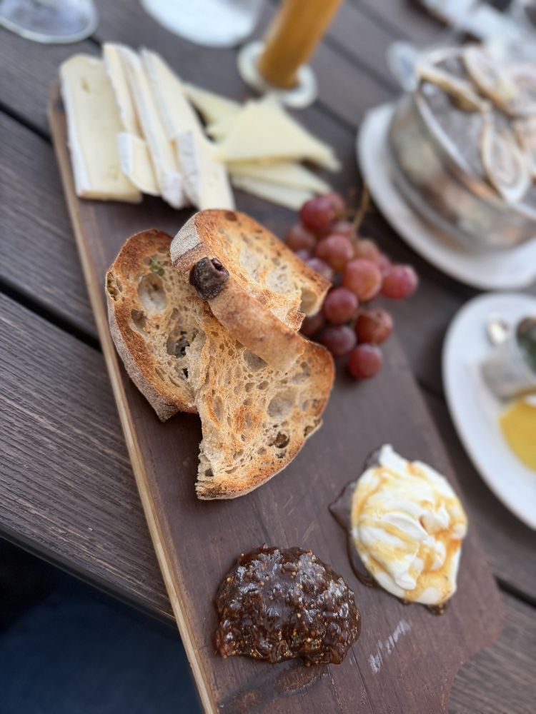 UNION BAR & PROVISIONS - Updated January 2026 - 73 Photos & 20 Reviews ...