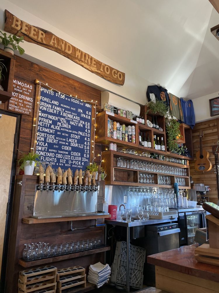 THE LOT - Updated December 2025 - 11 Photos - 5029 SE Division St ...