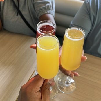 DAWN AM EATERY - Updated October 2024 - 209 Photos & 86 Reviews - 1642 ...