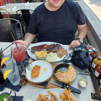 GUS’S BARBECUE - Updated June 2024 - 1577 Photos & 1194 Reviews - 500 W ...