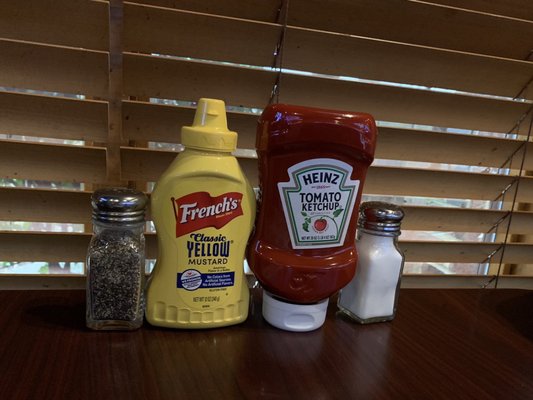 JOCKS & JILLS SPORTS GRILLE - 173 Photos & 228 Reviews - 4109 ...