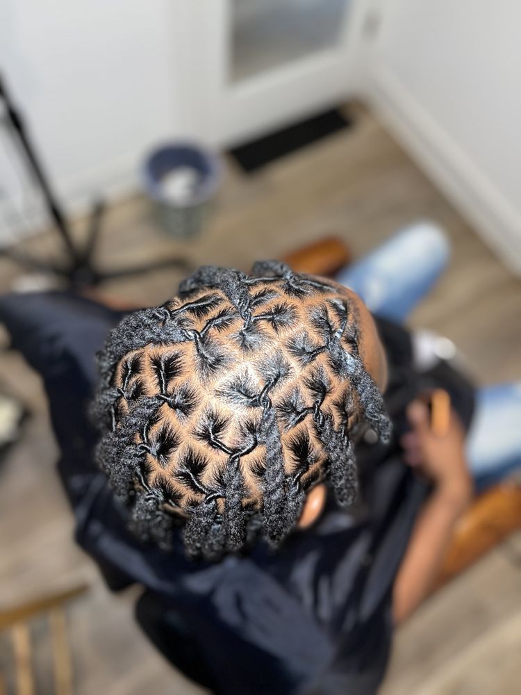 OMEGA LOCS - 1747 E 55th St, Chicago, Illinois - Beauty & Spas - Phone ...