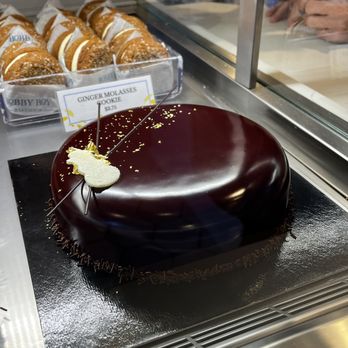 BOBBY BOY BAKESHOP - Updated July 2024 - 548 Photos & 182 Reviews ...