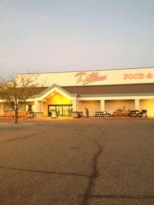 DILLON STORES - Updated December 2025 - 14 Reviews - 4747 S Broadway St ...