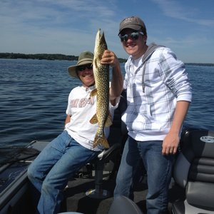 LAKE GENEVA FISHING GUIDE SERVICE - 36 Photos & 11 Reviews - N1704 Elm ...