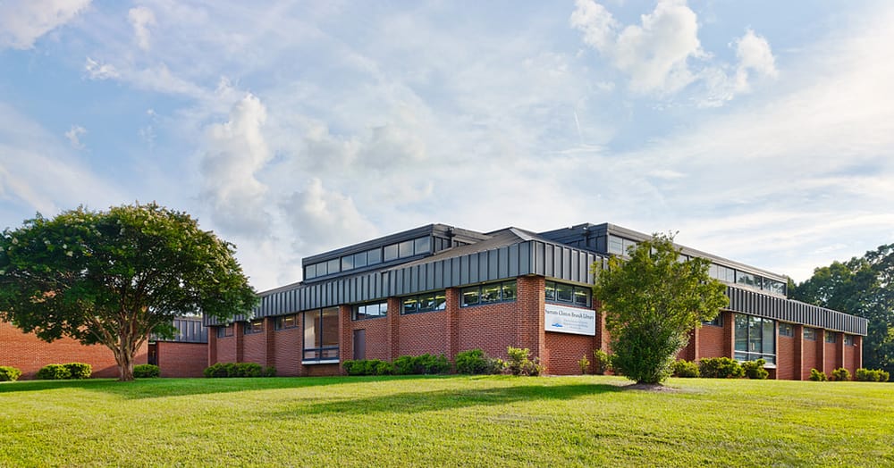 SURRATTS-CLINTON BRANCH LIBRARY - Updated October 2025 - 9400 ...