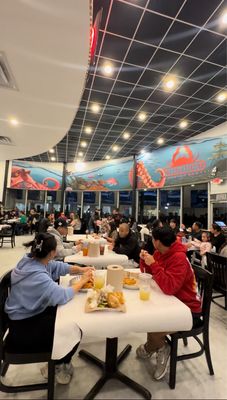 THE CRAB STATION - Updated December 2025 - 44 Photos & 18 Reviews ...