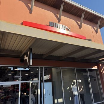 ROUND ROCK PREMIUM OUTLETS - Updated November 2025 - 287 Photos & 202 ...