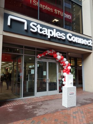 STAPLES - Updated October 2025 - 20 Photos & 30 Reviews - 1 Washington ...