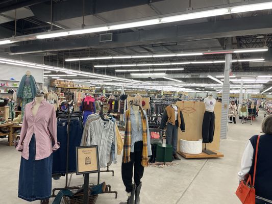 RECLECTIC - Updated March 2025 - 11 Reviews - 1455 Franklin Mills Cir ...