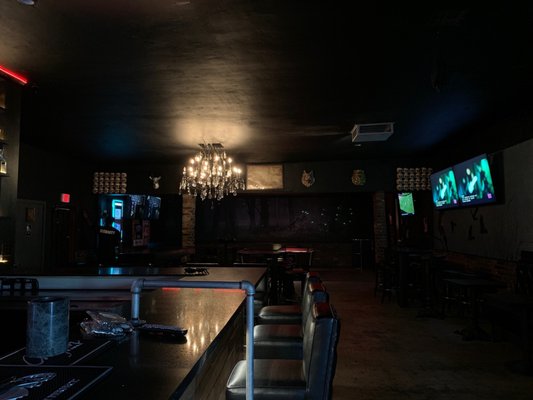 THE HOUND BAR - 65 Photos & 110 Reviews - 4626 Firestone Blvd, South ...
