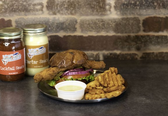 CAPLINGER’S FRESH CATCH - 103 Photos & 101 Reviews - 7620 S Meridian St ...