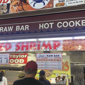 MUNICIPAL FISH MARKET AT THE WHARF - Updated December 2025 - 109 Photos ...