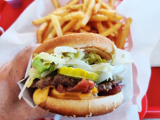 BURGER MANIA - Updated September 2025 - 115 Photos & 168 Reviews - 2302 ...