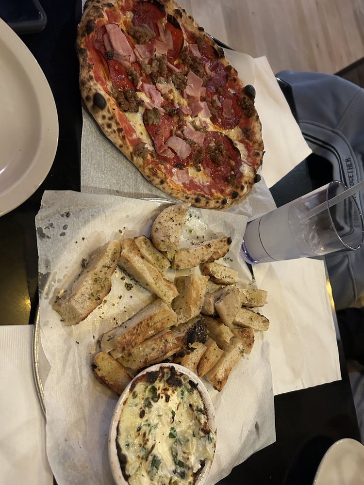 FIRED UP PIZZERIA - 260 Photos & 546 Reviews - 735 Main Ave, Durango ...