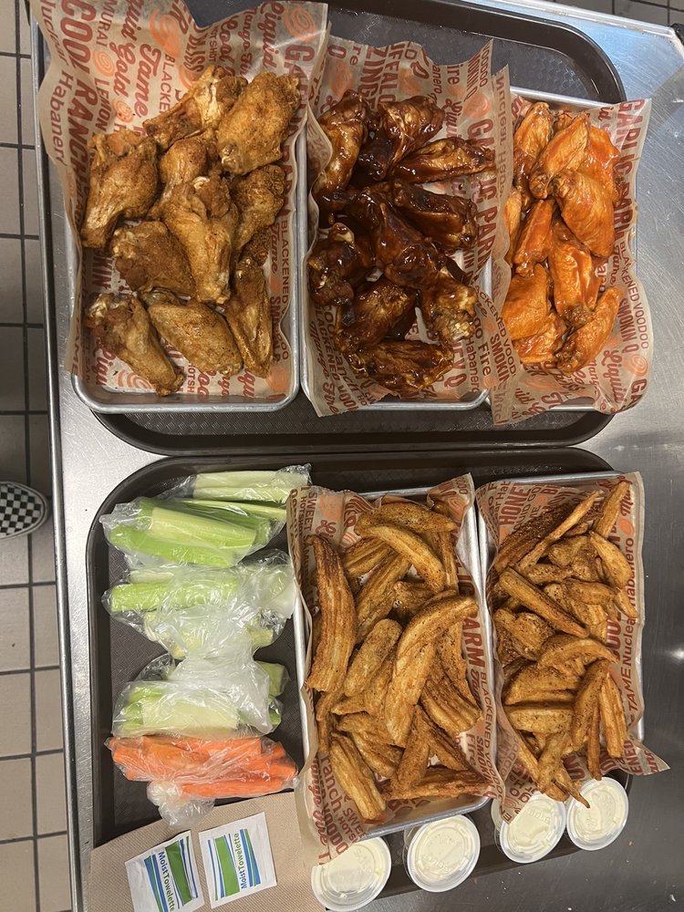 WING ZONE - 50 Photos & 103 Reviews - 8310 Staples Mill Rd, Richmond ...