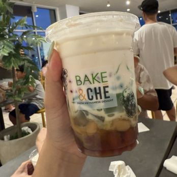 BAKE & CHE - Updated December 2025 - 1158 Photos & 755 Reviews - 10130 ...