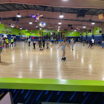 KATE’S SKATING RINKS - Updated December 2025 - 107 Photos & 70 Reviews ...